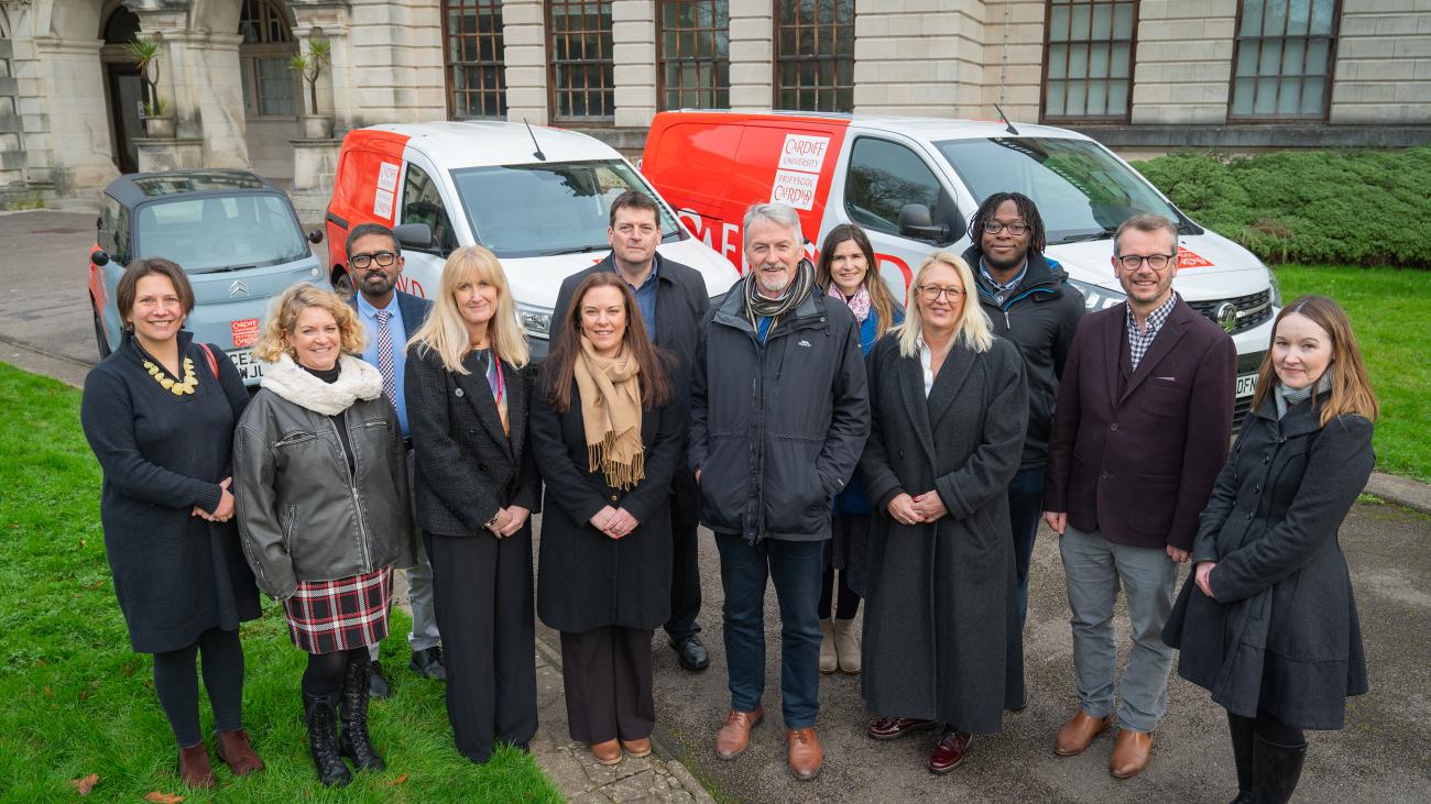 Cardiff University visited by Deputy First Minister
